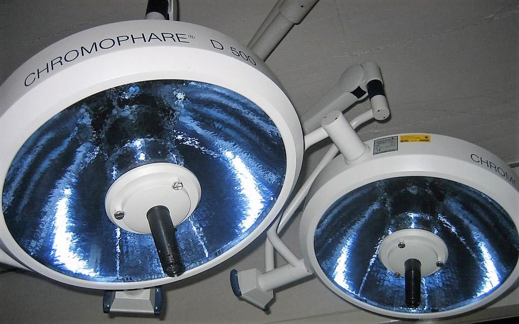 Berchtold Chromophare double surgical lamp | 10232-L1