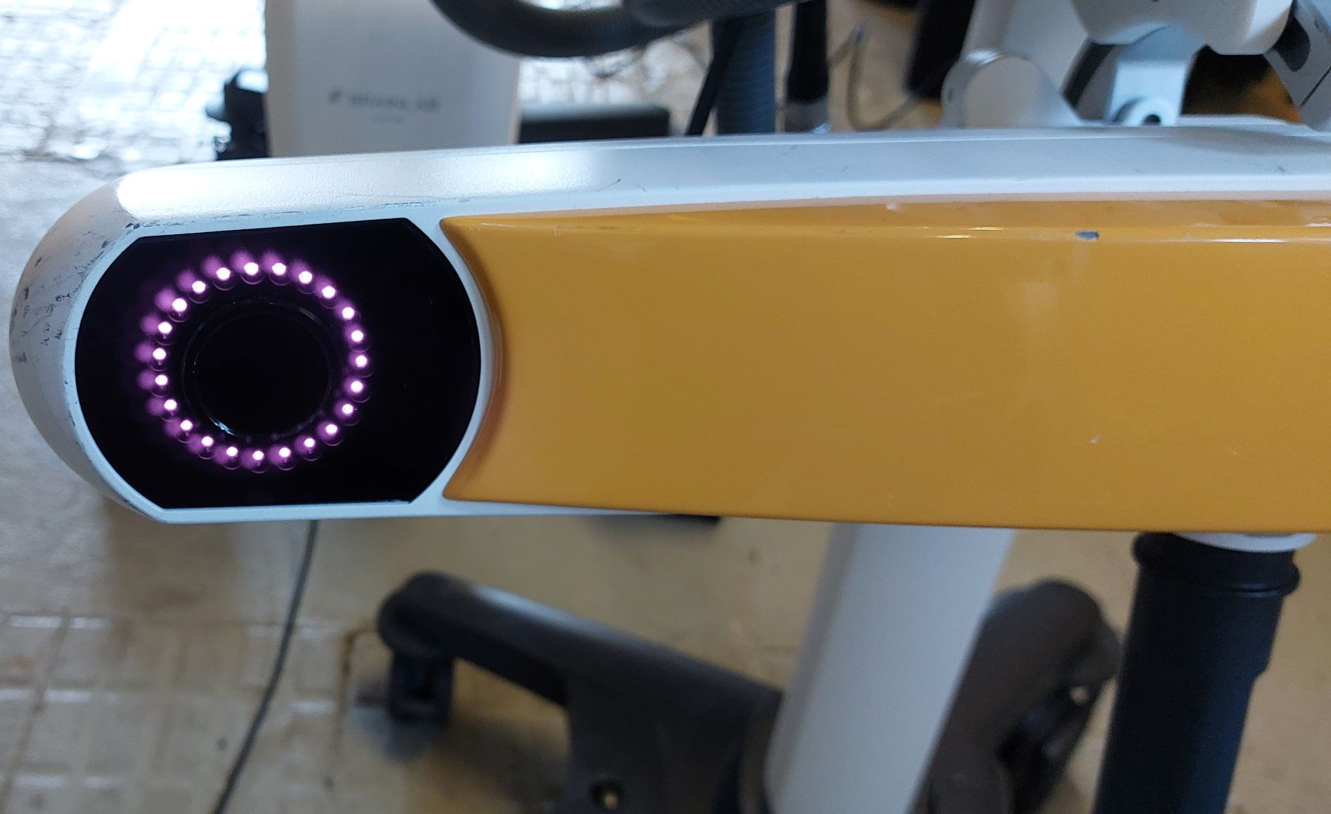 Stryker AIRO mobile CT, complete system including surrounding systems ...